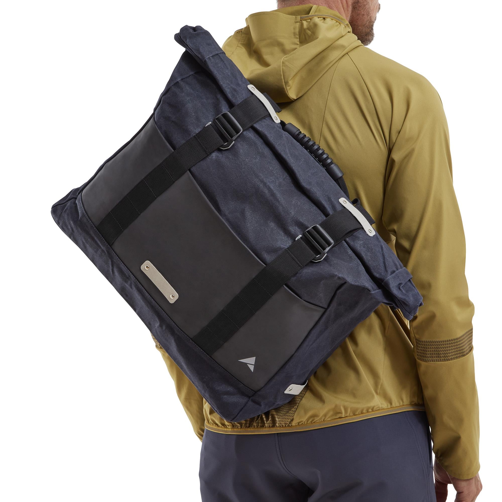Heritage Cycling Messenger Bag Altura